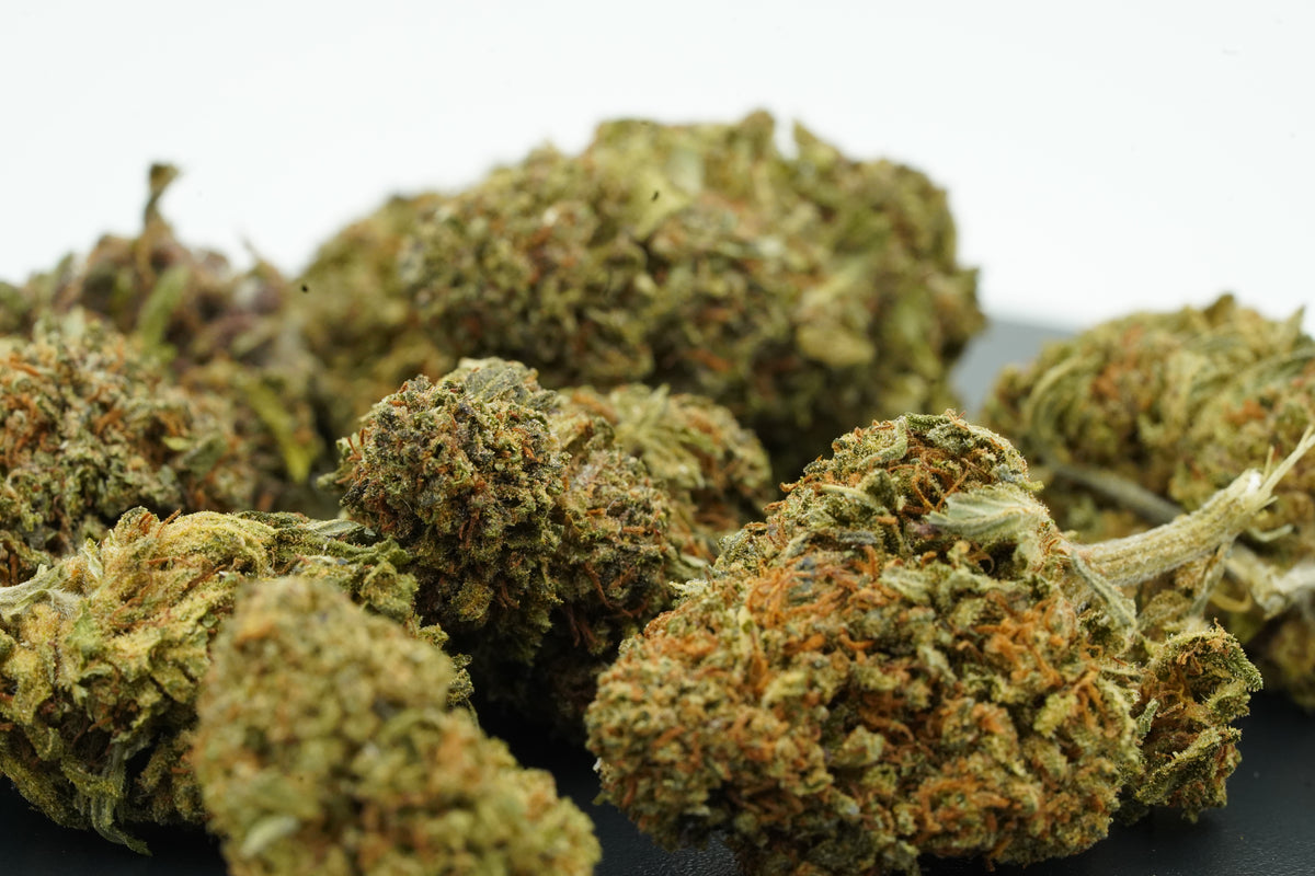 Buy Legendary Kush CBD Flower UK | Premium Earthy Indica Hemp ...